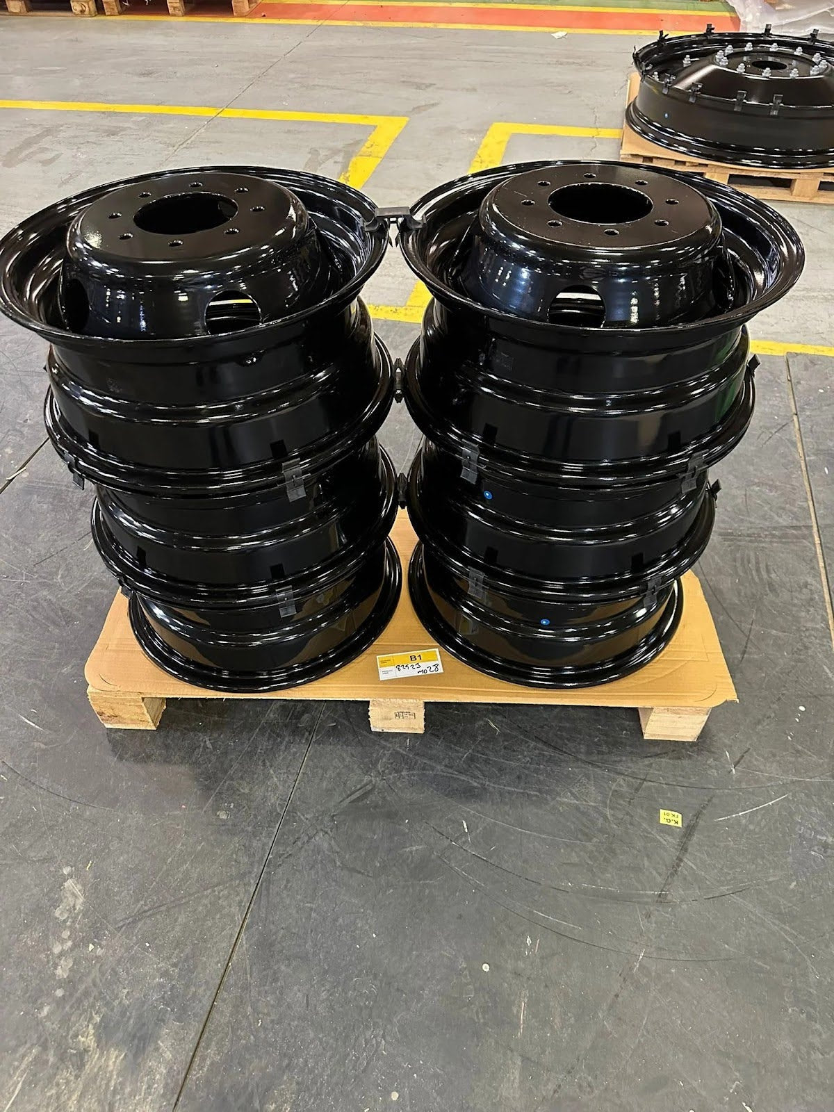 How Much Does a New Tire Cost for Ford F350 Dually Wheels – Tru-Dually ...